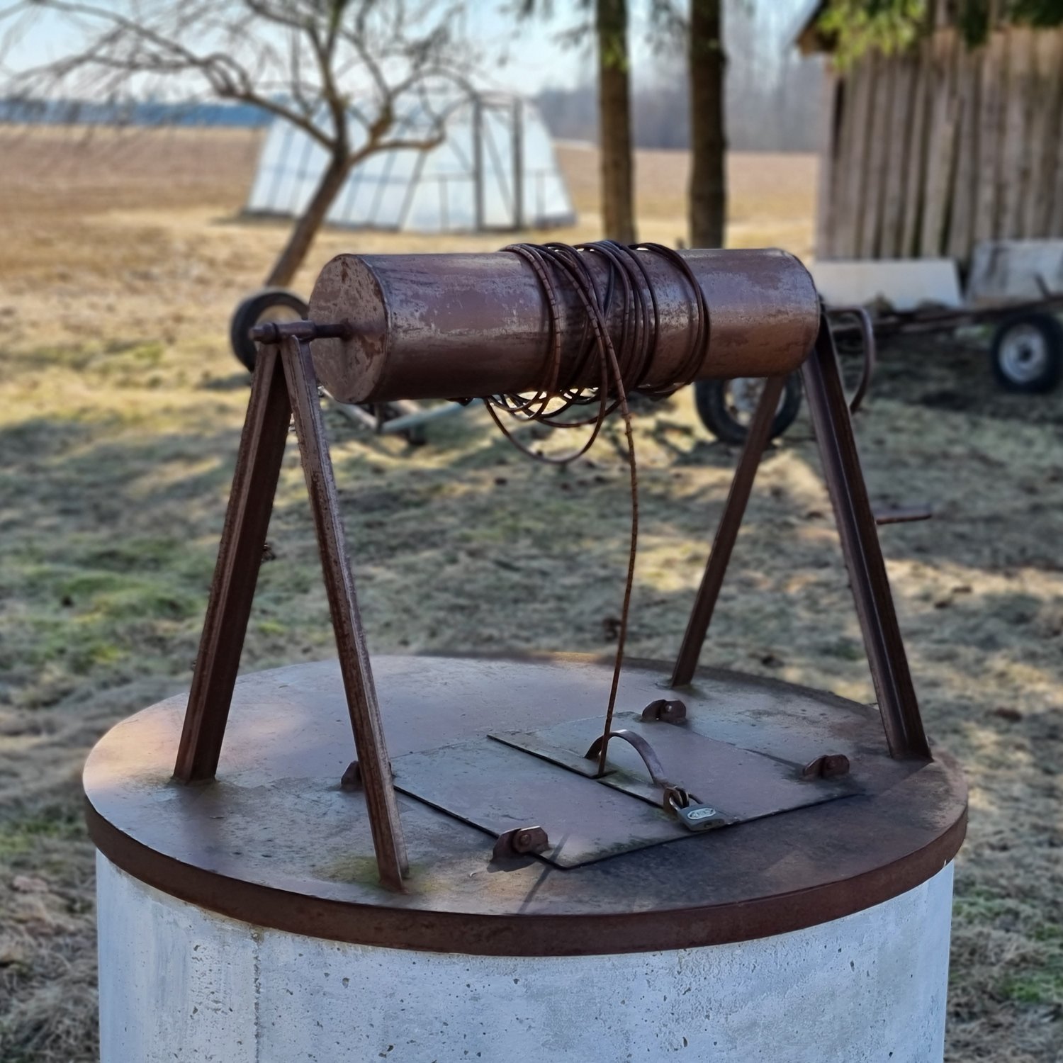 Rokiskiosirena.lt - Gelbėjo į šulinį įkritusį žmogų